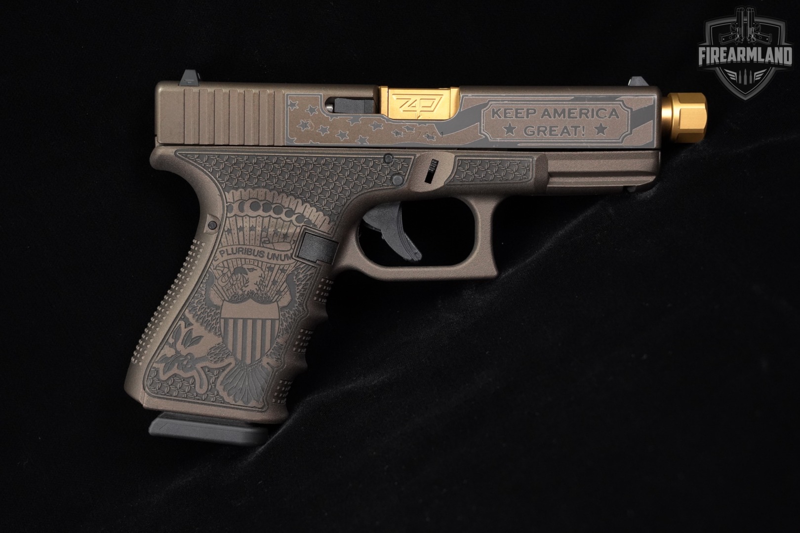 TRUMP ENGRAVED Glock G19 Gen 4 9mm Patriotic +3 MAGS & ORIG CASE - Semi ...