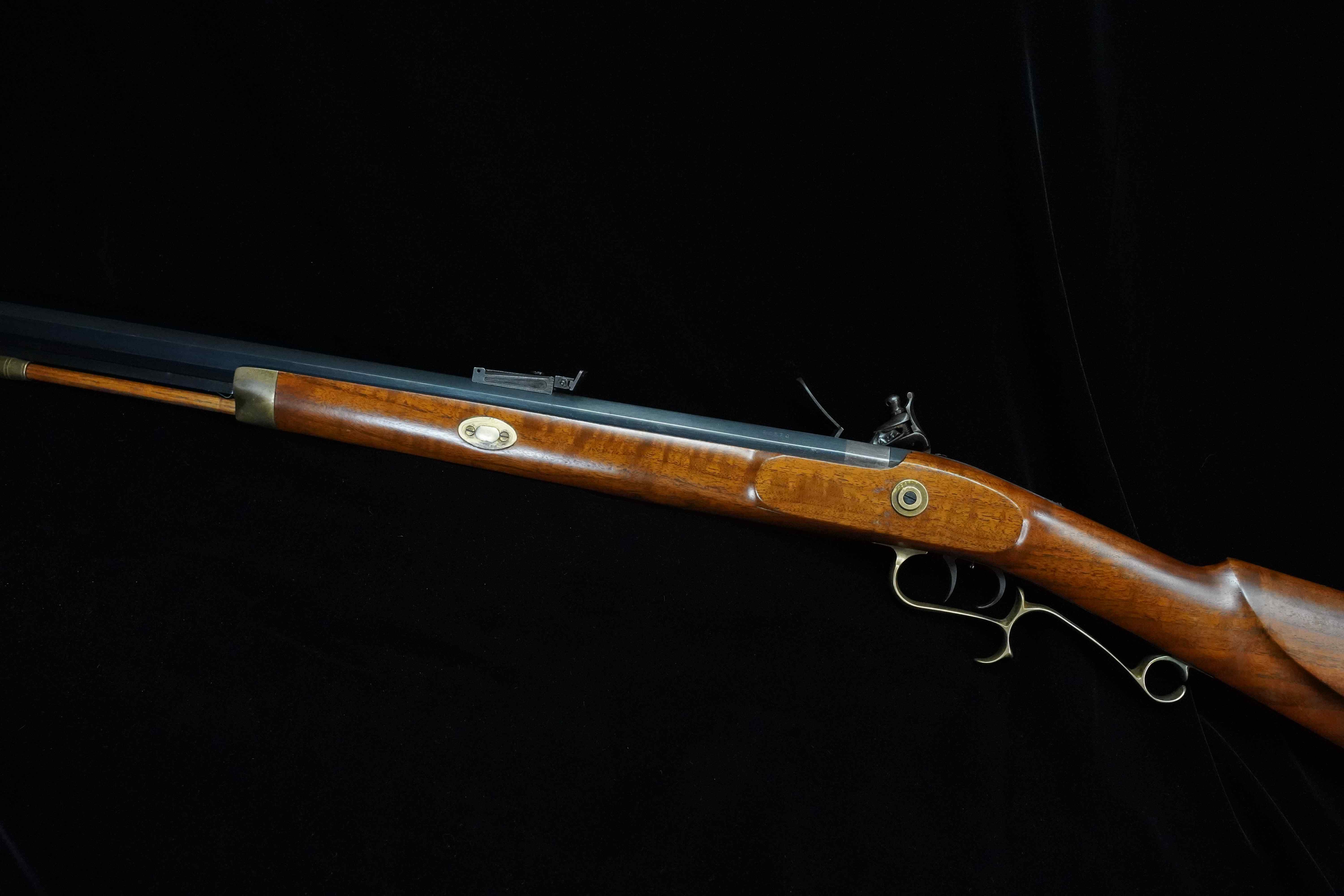 Thompson Center (TC-T/C) Hawken Flintlock 50 BPM 28" Blued Hawken ...