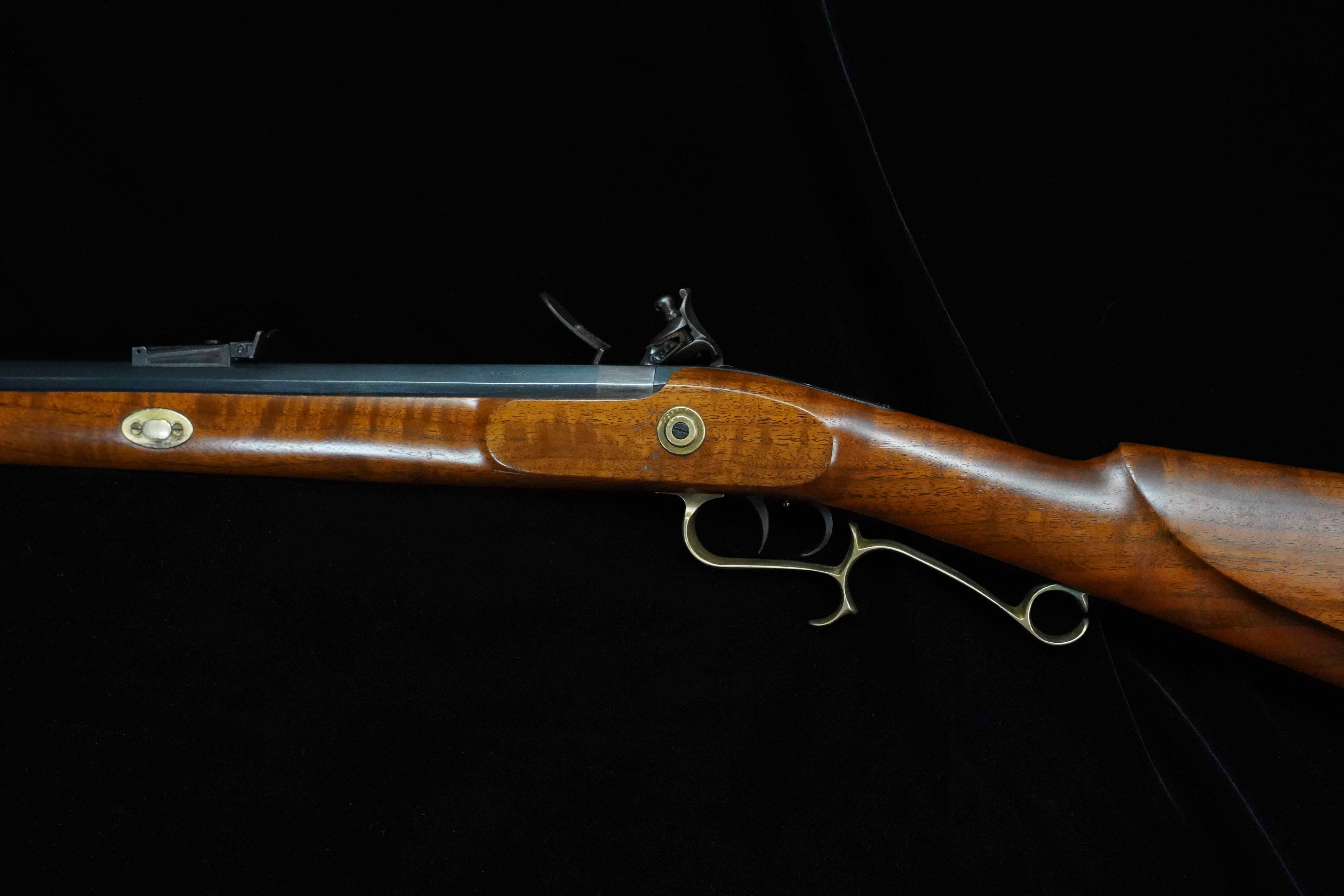 Thompson Center (TC-T/C) Hawken Flintlock 50 BPM 28" Blued Hawken ...