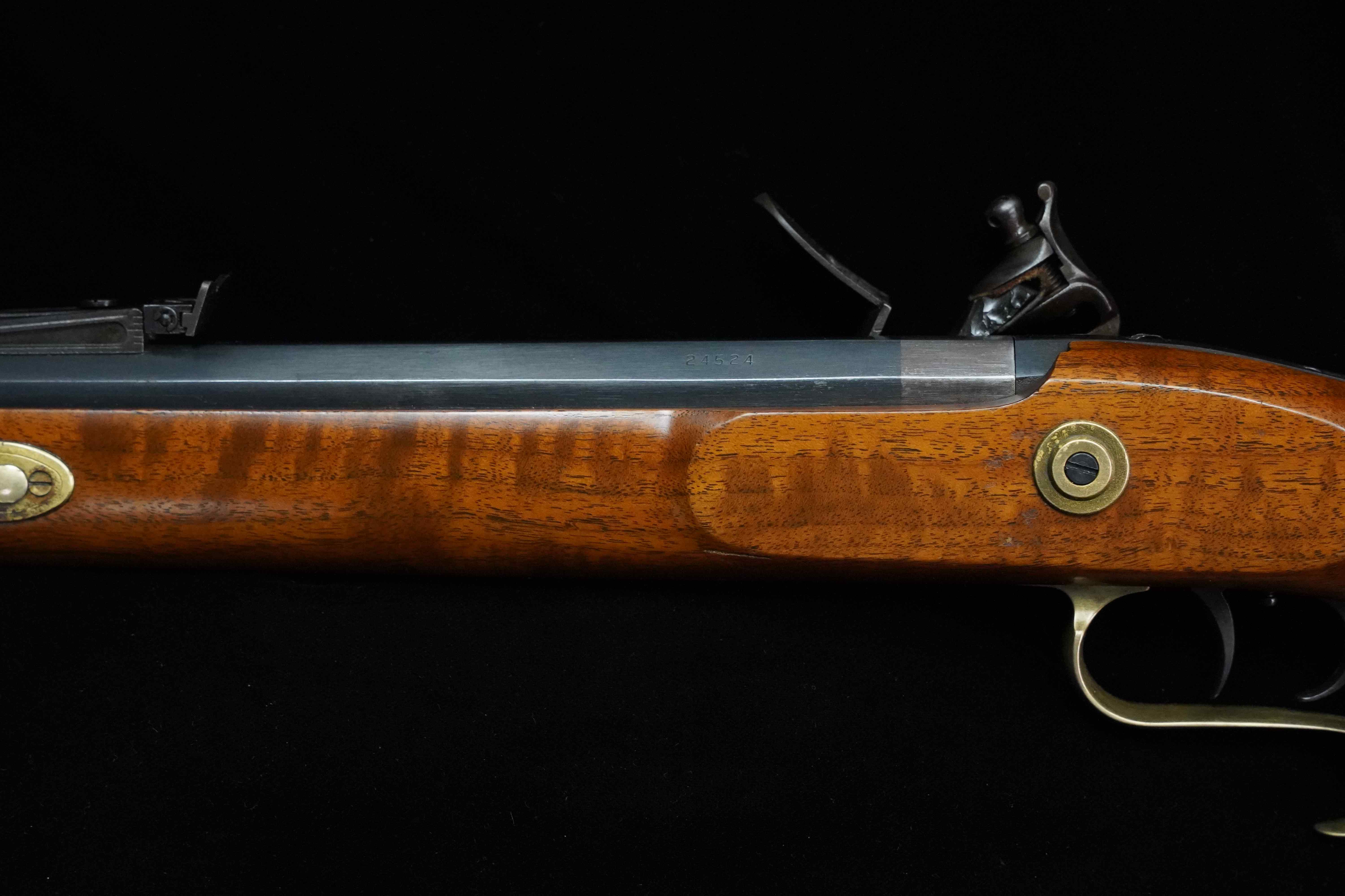 Thompson Center (TC-T/C) Hawken Flintlock 50 BPM 28" Blued Hawken ...